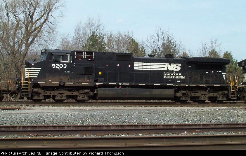 NS 9203